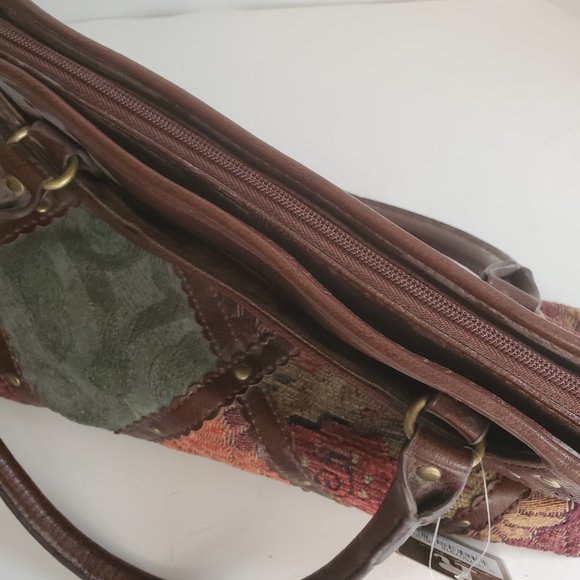 Relic | Bags | A Relic Womens Tapestry Patchwork Handbag Purse Satchel ...